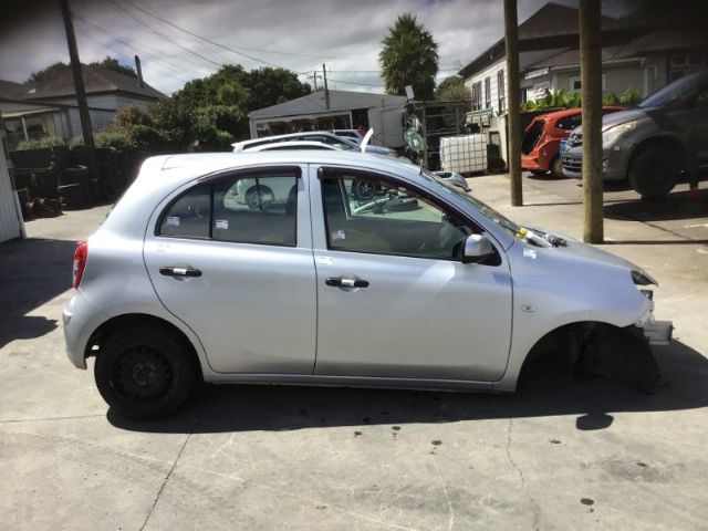 Nissan March K13 2010-2012