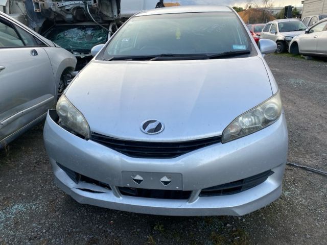 Toyota Wish ZGE20