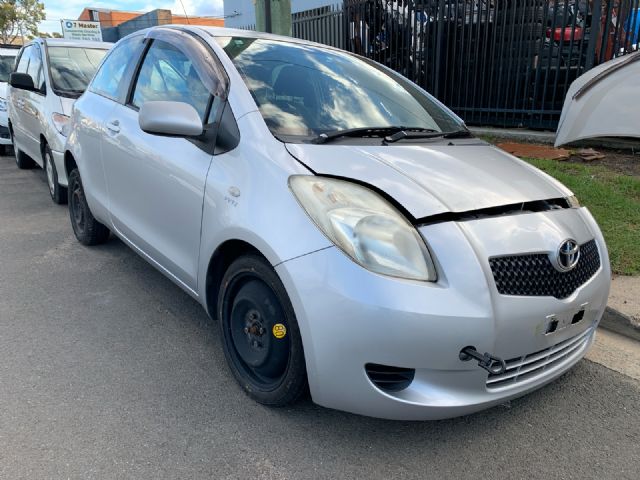 Toyota Yaris NCP90 10/05-on