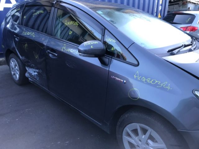 Toyota Prius V ZVW40