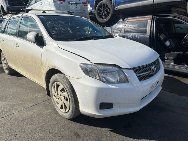 Toyota Corolla NZE141