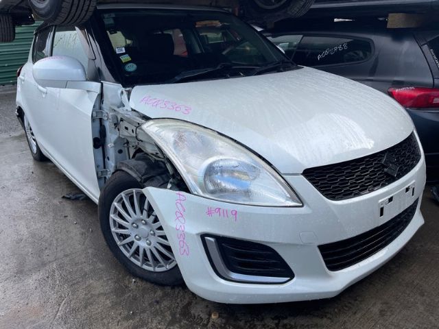 Suzuki Swift ZC72S 2010-2017